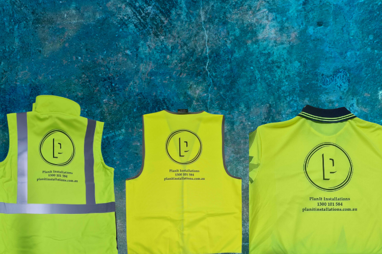 Custom made safety vests and polos: Weekly highlights